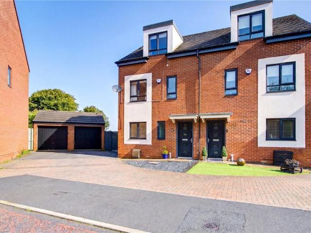 3 bedroom semi detached house for sale
