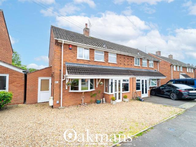 3 bedroom semi detached house for sale