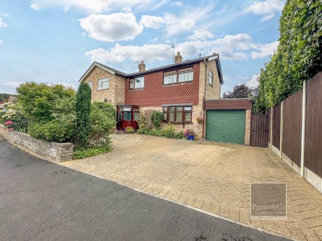 3 bedroom semi detached house for sale