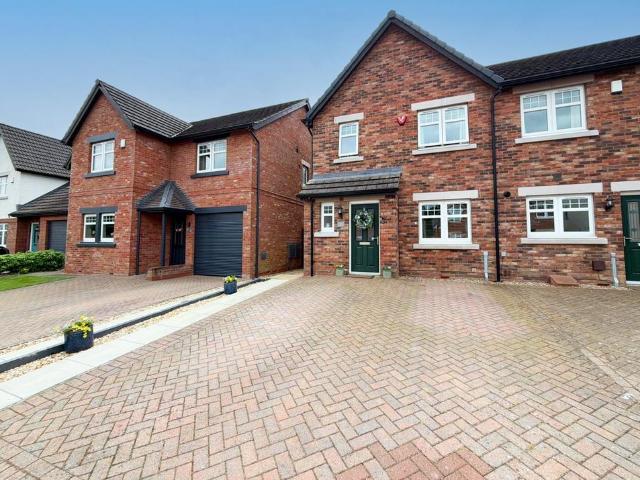 3 bedroom semi detached house for sale