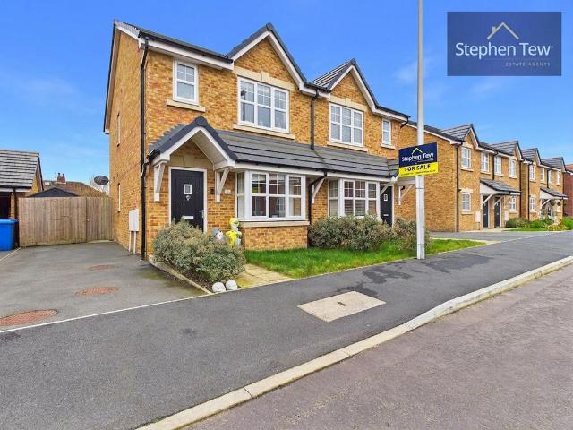 3 bedroom semi detached house for sale