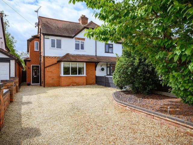 3 bedroom semi detached house for sale