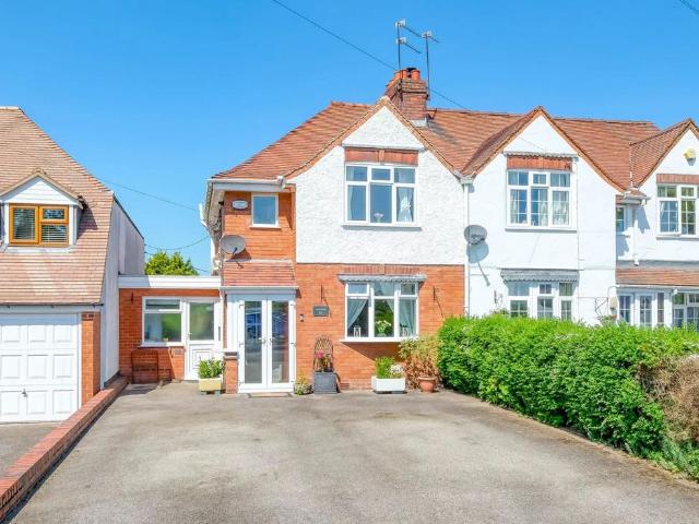 3 bedroom semi detached house for sale