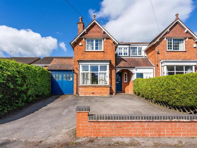 3 bedroom semi detached house for sale