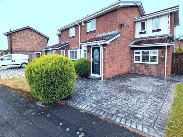 3 bedroom semi detached house for sale