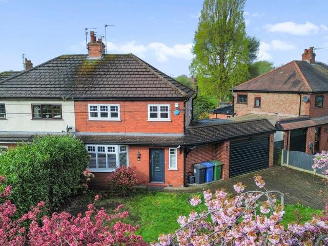 3 bedroom semi detached house for sale