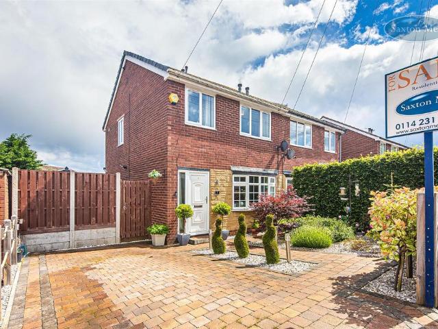 3 bedroom semi detached house for sale