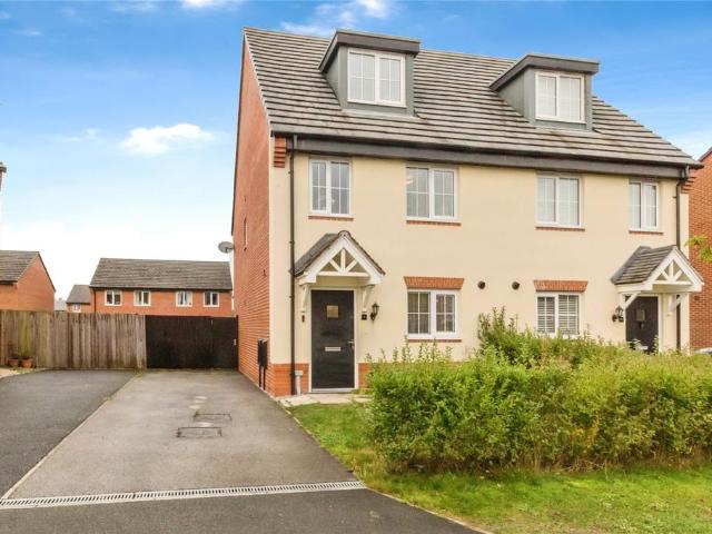 3 bedroom semi detached house for sale