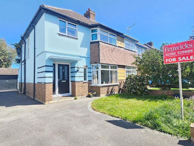 3 bedroom semi detached house for sale