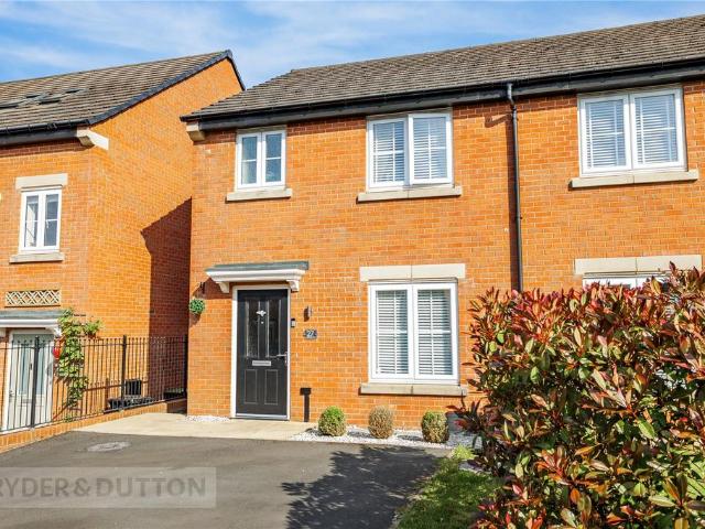 3 bedroom semi detached house for sale
