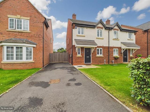 3 bedroom semi detached house for sale