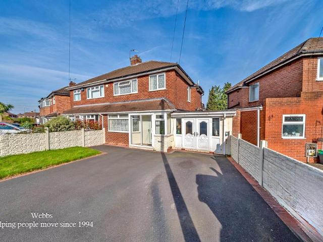 3 bedroom semi detached house for sale