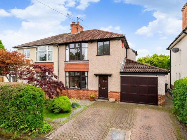 3 bedroom semi detached house for sale