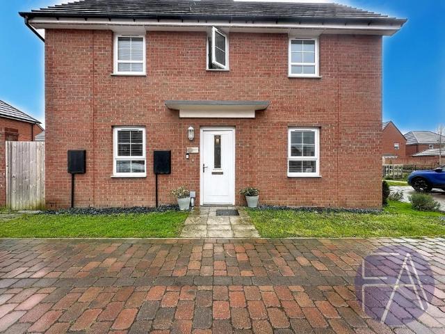 3 bedroom semi detached house for sale