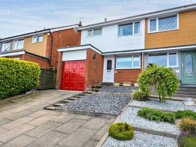 3 bedroom semi detached house for sale