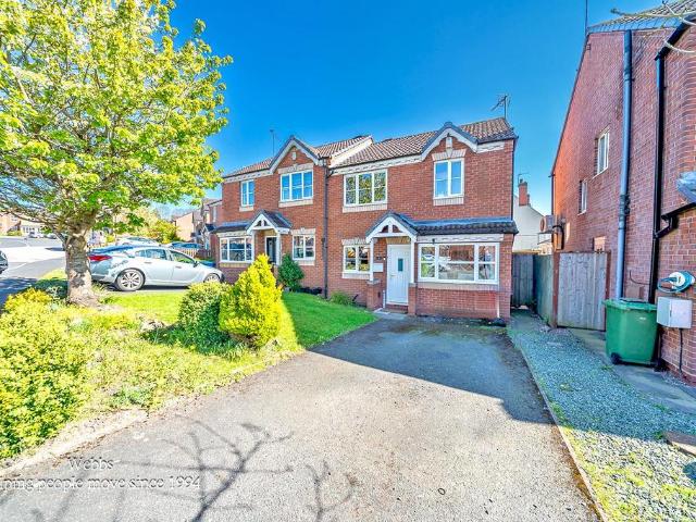 3 bedroom semi detached house for sale
