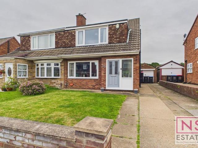 3 bedroom semi detached house for sale