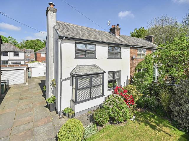 3 bedroom semi detached house for sale