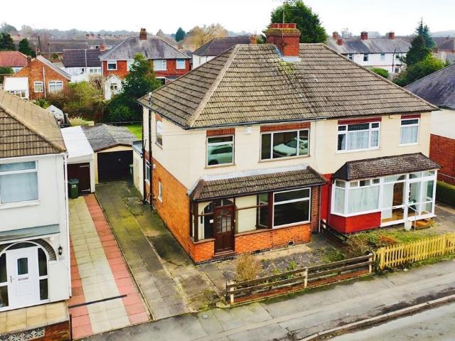 3 bedroom semi detached house for sale