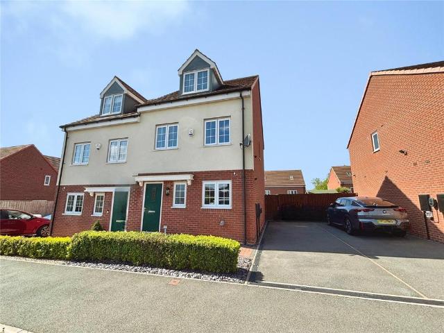 3 bedroom semi detached house for sale