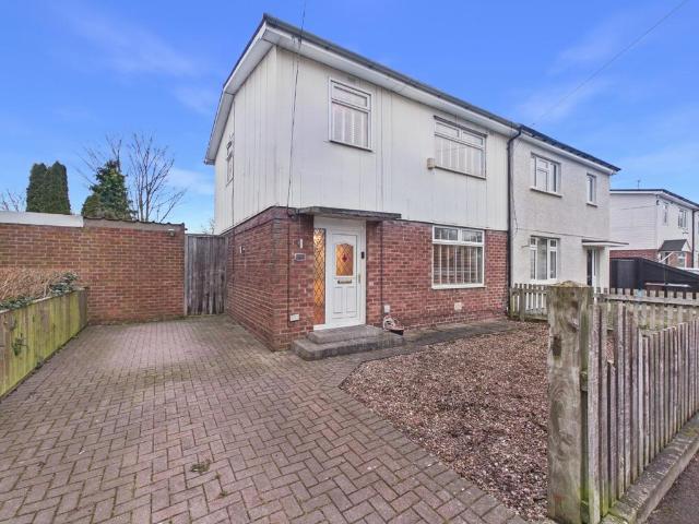 3 bedroom semi detached house for sale