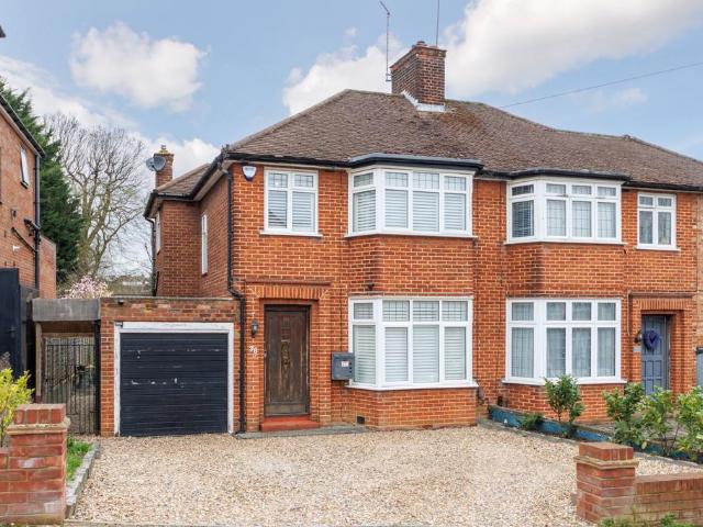 3 bedroom semi detached house for sale