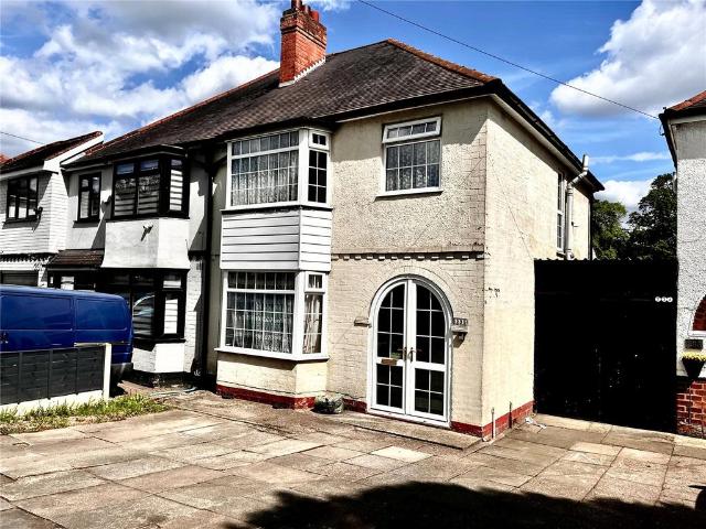 3 bedroom semi detached house for sale