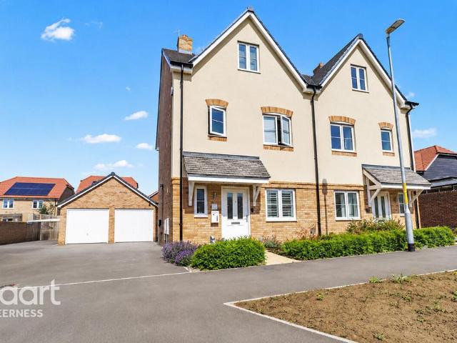 3 bedroom semi detached house for sale