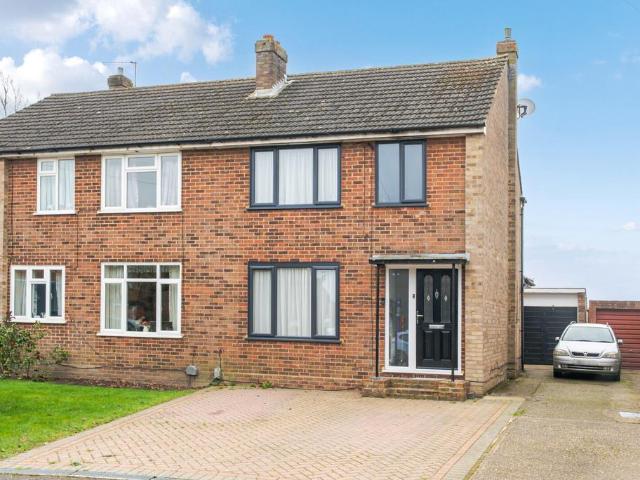 3 bedroom semi detached house for sale