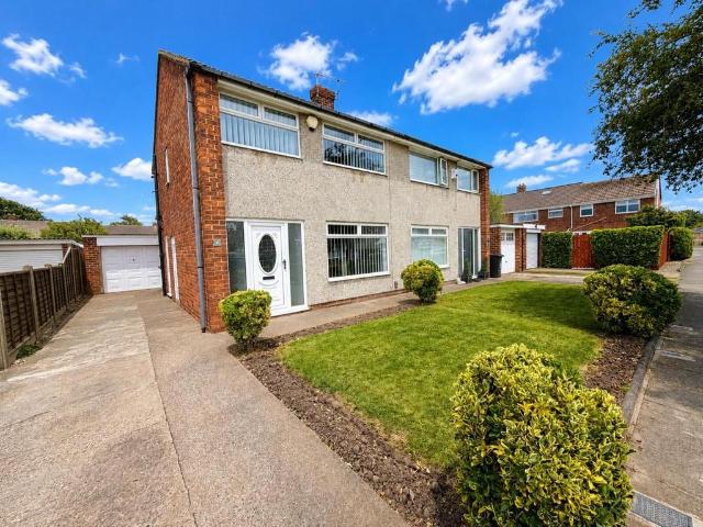 3 bedroom semi detached house for sale