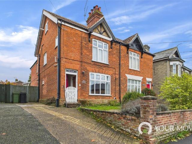 3 bedroom semi detached house for sale