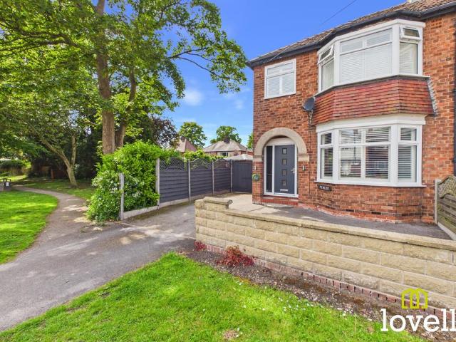 3 bedroom semi detached house for sale