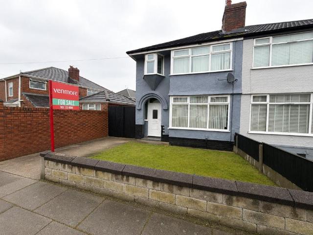 3 bedroom semi detached house for sale
