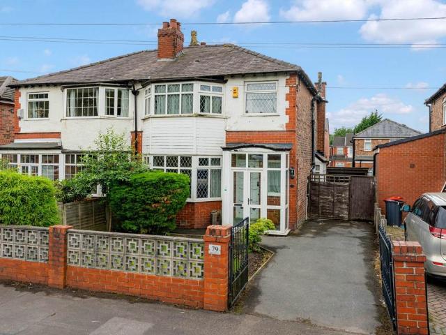 3 bedroom semi detached house for sale