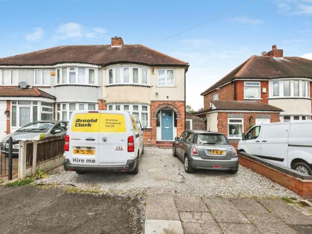 3 bedroom semi detached house for sale