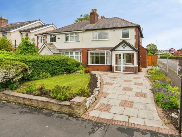 3 bedroom semi detached house for sale