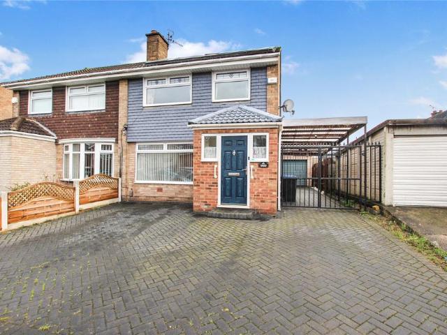 3 bedroom semi detached house for sale