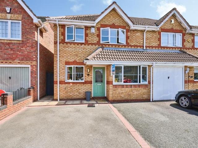 3 bedroom semi detached house for sale