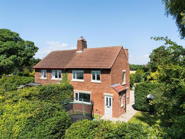 3 bedroom semi detached house for sale