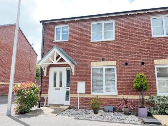 3 bedroom semi detached house for sale