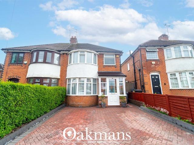 3 bedroom semi detached house for sale