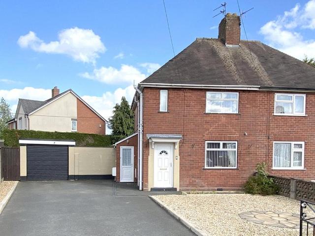 3 bedroom semi detached house for sale