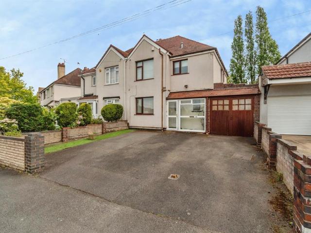 3 bedroom semi detached house for sale