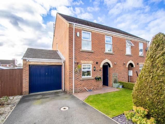 3 bedroom semi detached house for sale