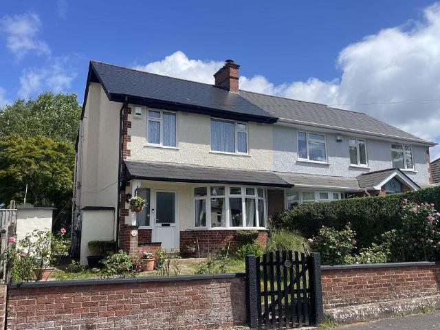 3 bedroom semi detached house for sale