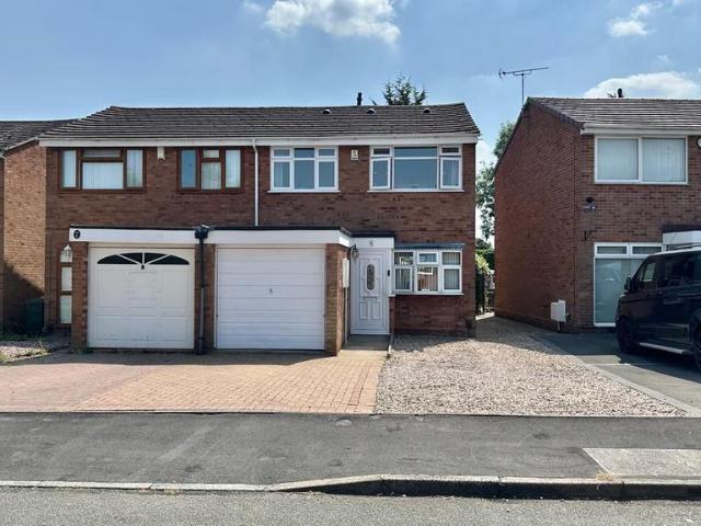 3 bedroom semi detached house for sale