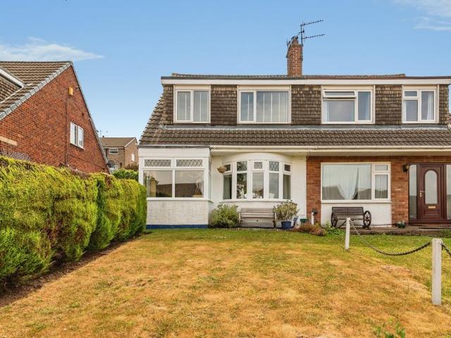 3 bedroom semi detached house for sale