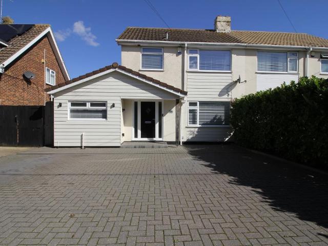 3 bedroom semi detached house for sale