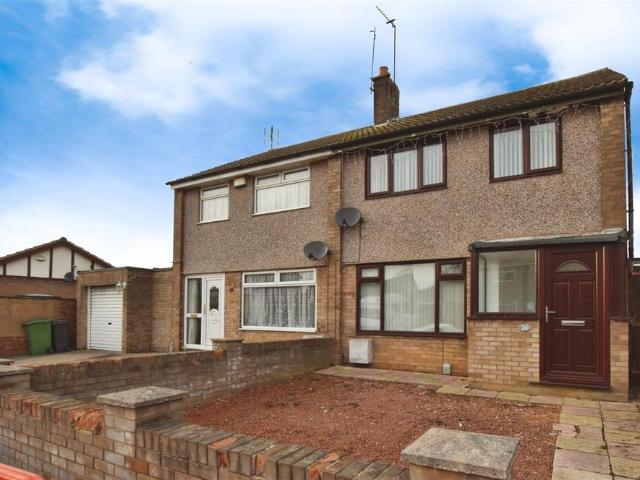 3 bedroom semi detached house for sale