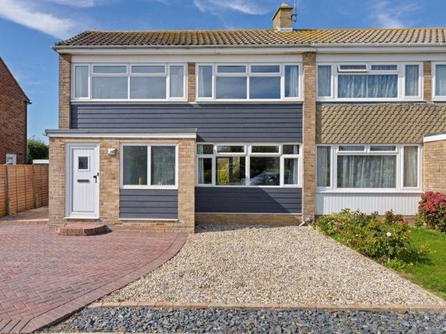 3 bedroom semi detached house for sale
